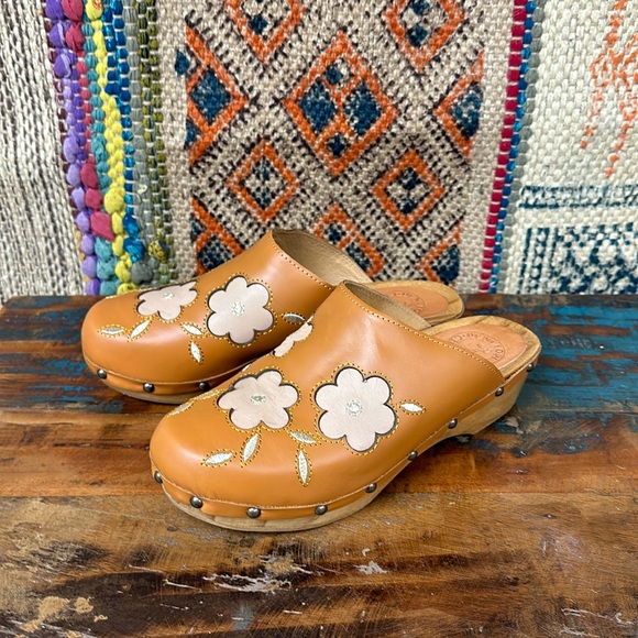 Penelope Chilvers | Shoes | Babette Floral Clogs By Penelope Chilvers ...